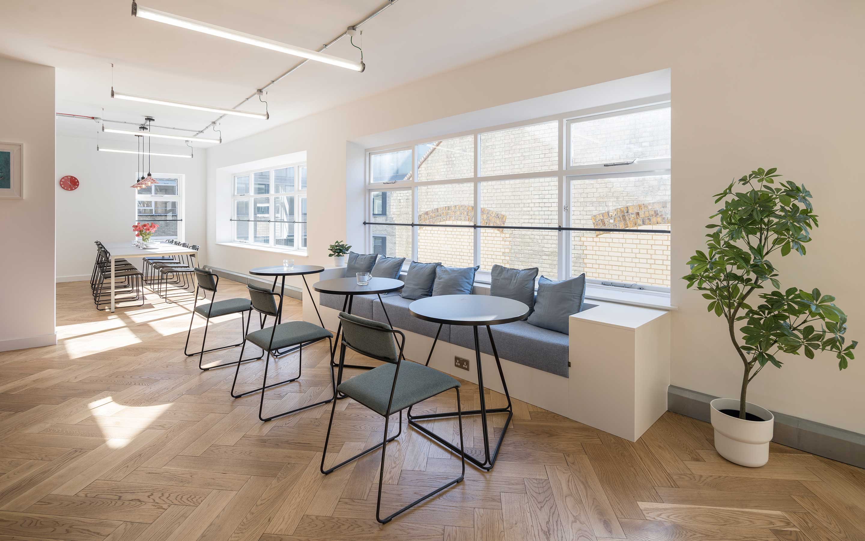 A ready-to-work refresh in the heart of Clerkenwell | Peldon Rose