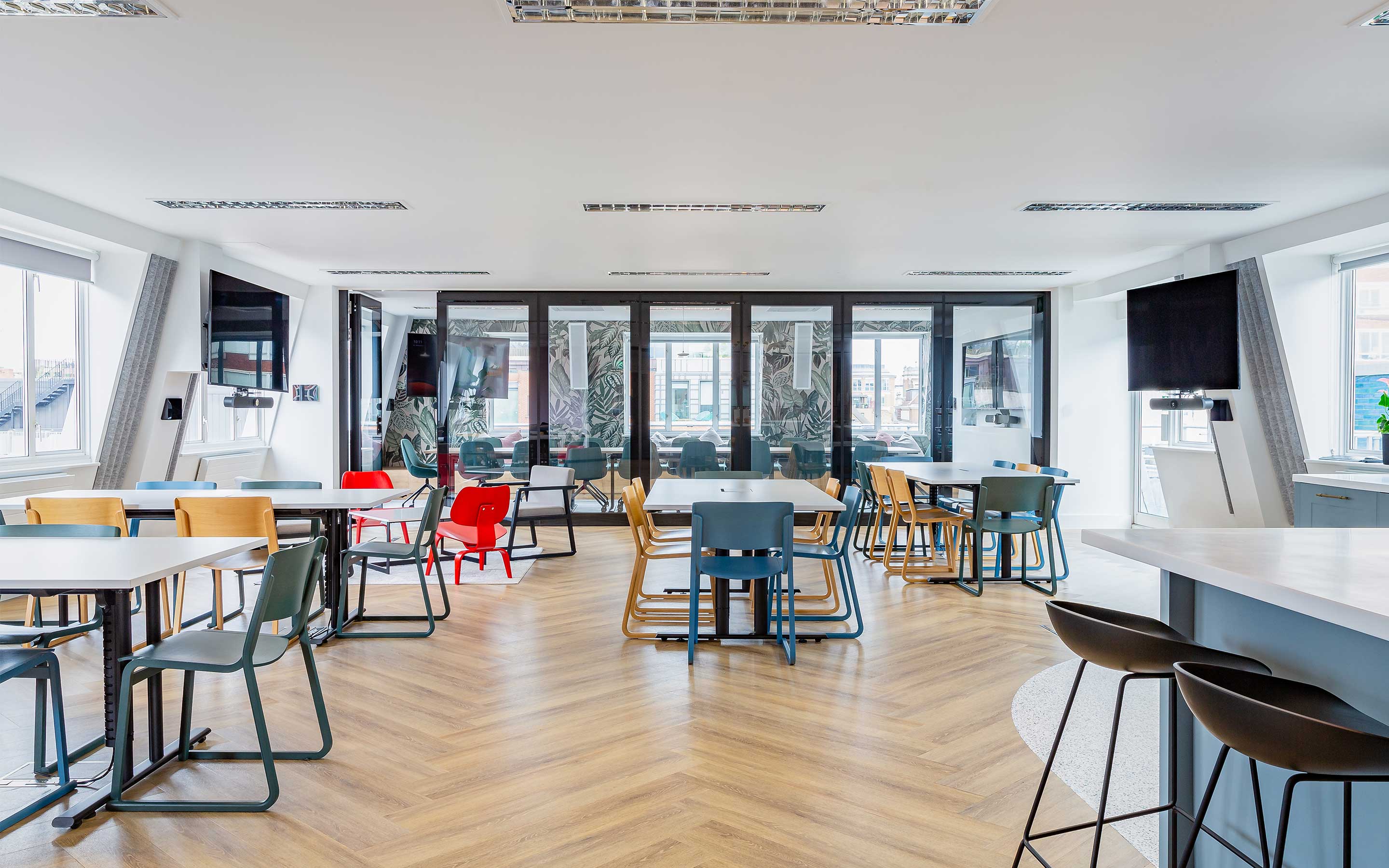 A workspace to inspire music rights company, PPL | Peldon Rose